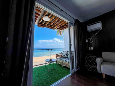 Montani Beach Resort Puerto Galera powered by Cocotel