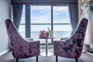 Quarto casal superluxo | Escrivaninha, ferros/tábuas de passar roupa, Wi-Fi de cortesia