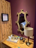 Quarto casal conforto, suíte | Wi-Fi de cortesia