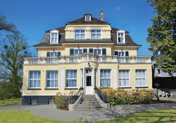 Villa Oranien Hotel Restaurant - Limburg an der Lahn, Germany