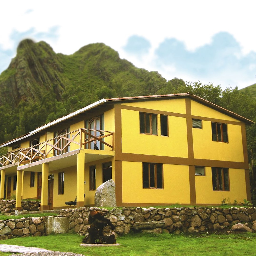 Tun Tun Secret Mountain Houses - Urubamba
