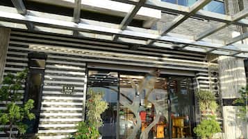 Entrada (vista interior)