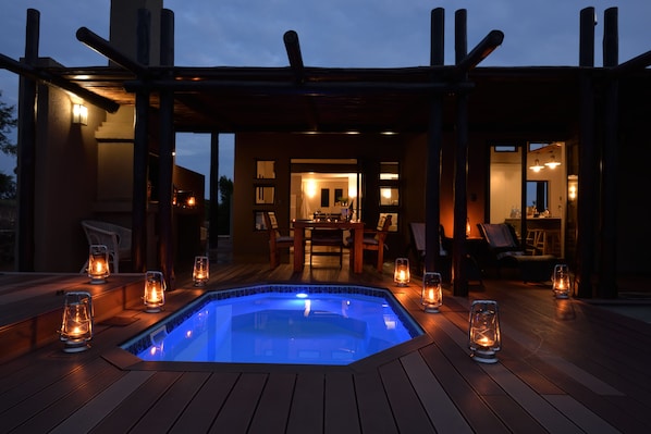 Luxury Bush Villa | 1 quarto, Wi-fi, roupa de cama fornecida