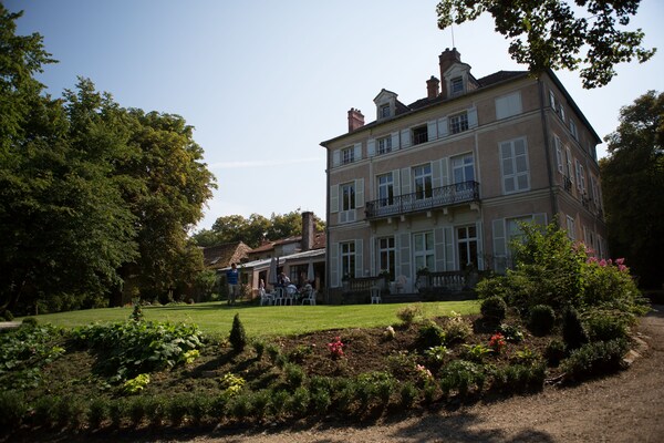 Le Château De La Vierge - Essonne