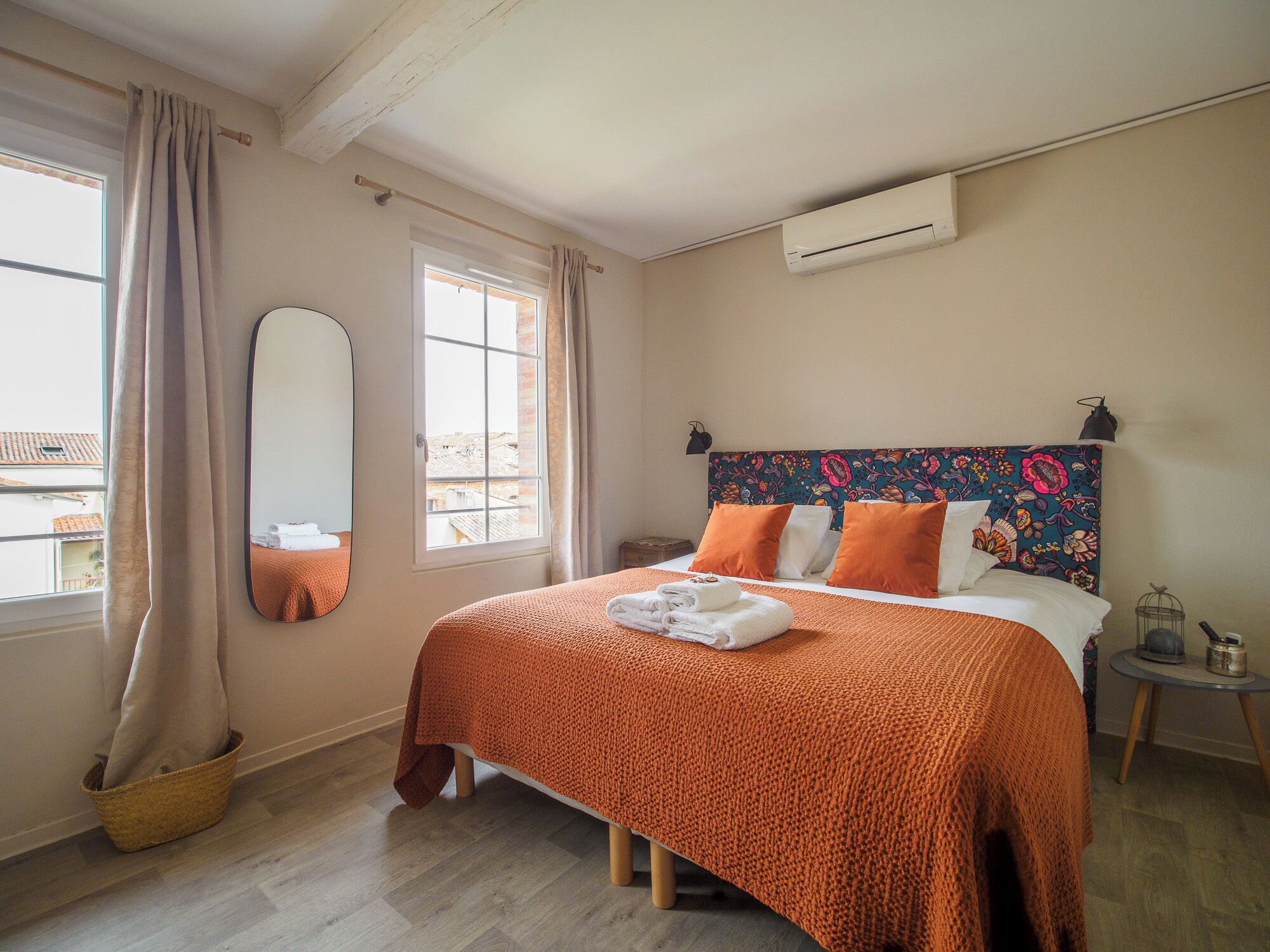 Quarto Clássico com Cama de Casal | Minibar, secretária, quartos insonorizados, ferro/tábua de engomar 