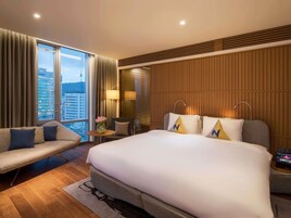 Suite Premier, 1 cama de casal | Roupa de alta qualidade, edredões de penas, minibar, cofre no quarto 