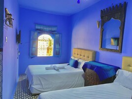 Quarto Quádruplo | Sala de estar | TV plasma 