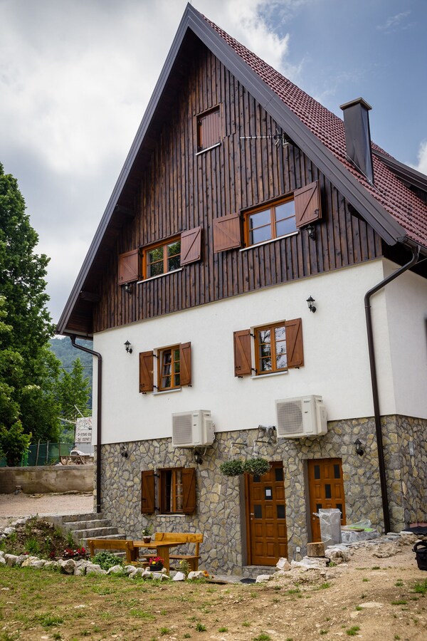 Rustic Lodge Plitvice - Kroatien