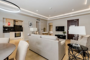 Apartamento Elite, casa de banho privativa, Vista para a cidade | Lounge