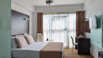 Quarto superior | 1 quarto, roupas de cama premium, cofres nos quartos, escrivaninha