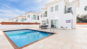 Piscina exterior