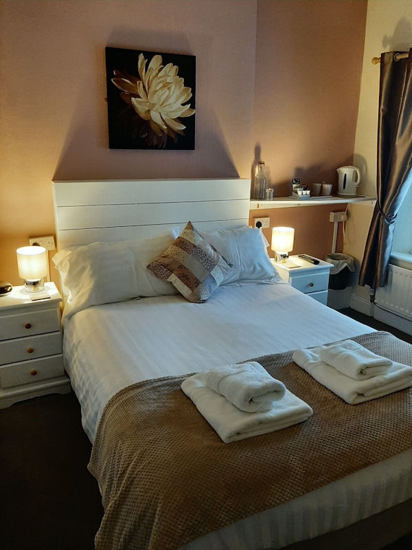 Lyndhurst Guest House - Borrowdale