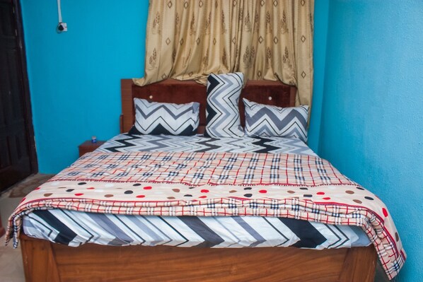 Quarto standard | Escrivaninha