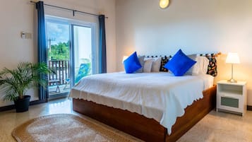 2 quartos, roupas de cama premium, cofres nos quartos
