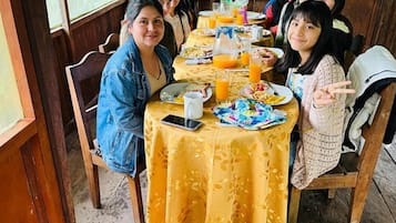 Pequeno-almoço tipo buffet diário incluído