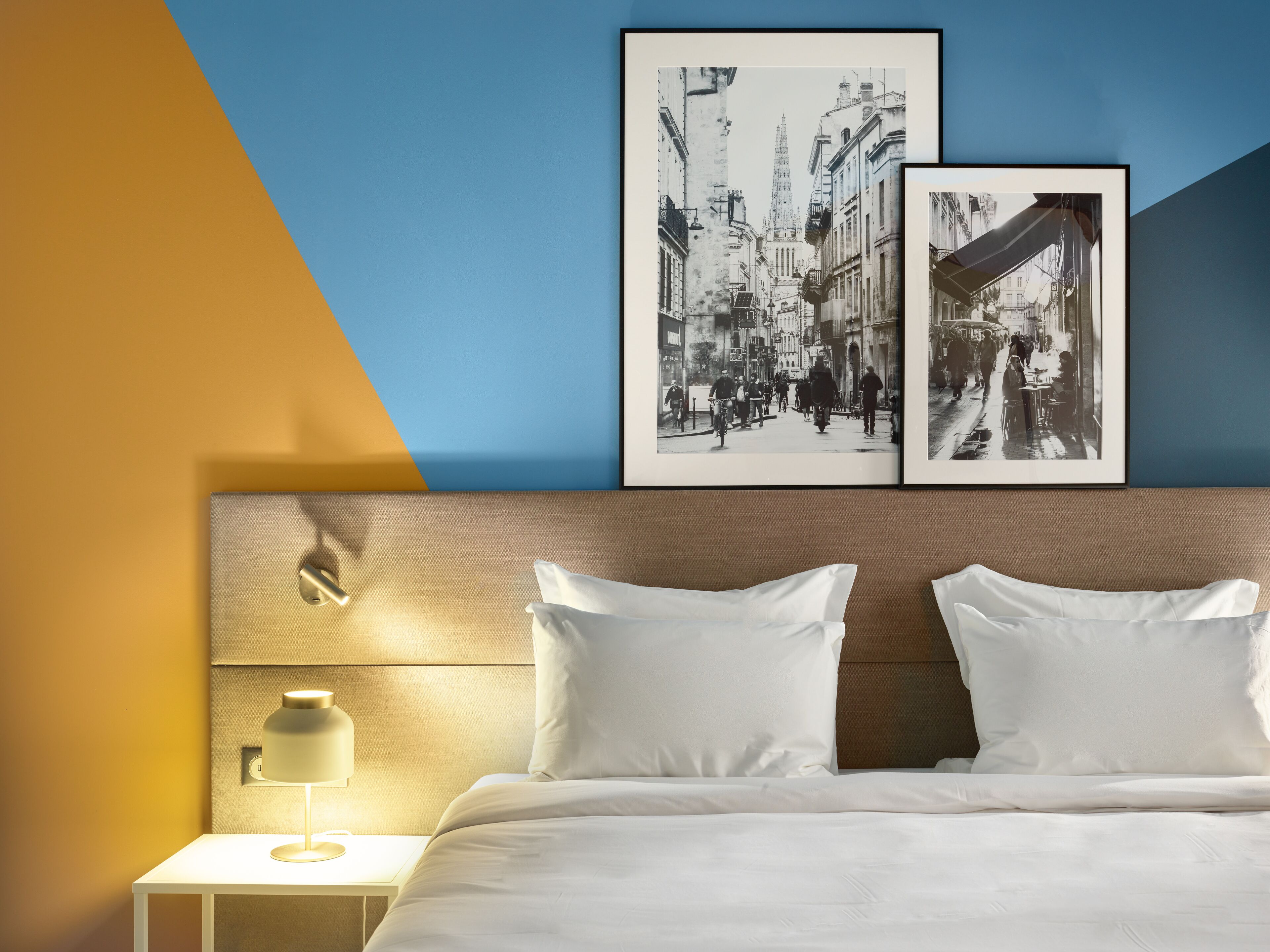 Roupas de cama premium, frigobar, cofres nos quartos, escrivaninha