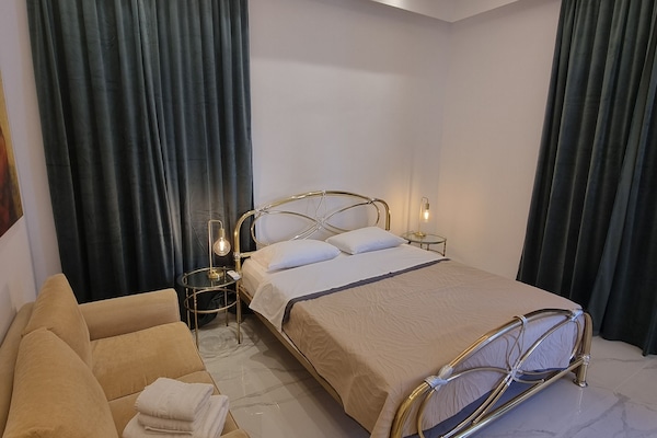 6 quartos, quartos insonorizados, ferro/tábua de engomar