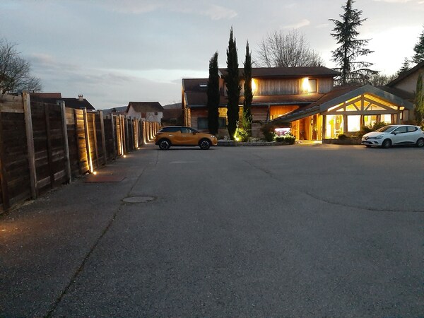 Le Clos Du Bois Joli - Lagnieu