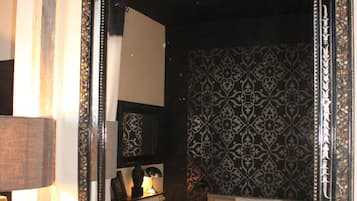 Quarto Duplo Comfort | 2 quartos, roupa de alta qualidade, camas de colchão viscoelástico