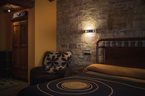 Quarto casal | Wi-Fi de cortesia, roupa de cama, acesso para cadeiras de rodas