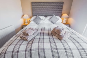 King Room, Ensuite | Cortinas blackout, quartos à prova de som, ferros/tábuas de passar roupa