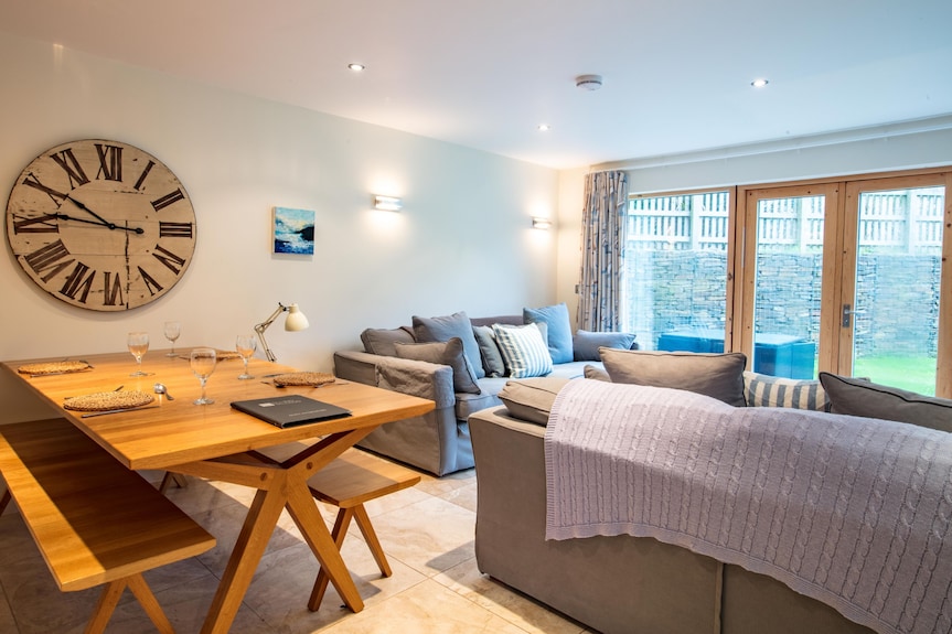 Belle Maison De Vacances Avec Un Bain à Remous, Terrasse Sur Le Toit Et Un Patio Spacieux - Polperro