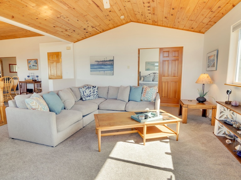 Beach View Oasis - Instant Relaxation! - Holly Beach, OR