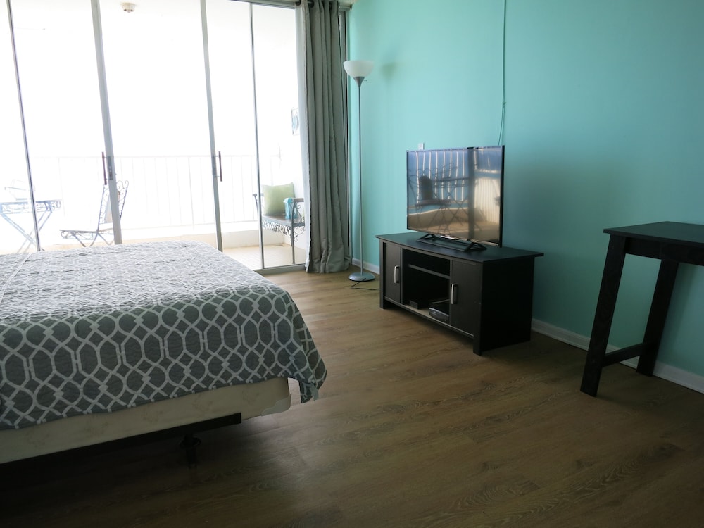 19th Floor Beachfront (Corner Apt) @ Sandy Hills - Luquillo