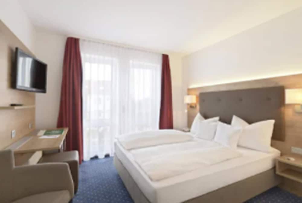 Hotel Poinger Hof - Poing