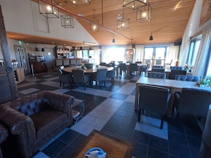 Pequeno-almoço continental diário incluído