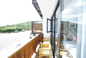 Quarto Duplo Panorâmico | Roupa de alta qualidade, secretária, cortinas/cortinados opacos 