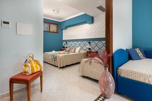 Suite-Estúdio Royal (Veranda) | Roupa de alta qualidade, minibar, secretária, Wi-fi grátis 