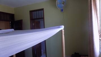 Quarto casal standard | Comodidades do quarto