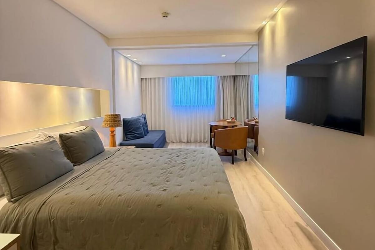 Standard Suite Sea View | Cofre no quarto, cortinas/cortinados opacos, quartos insonorizados