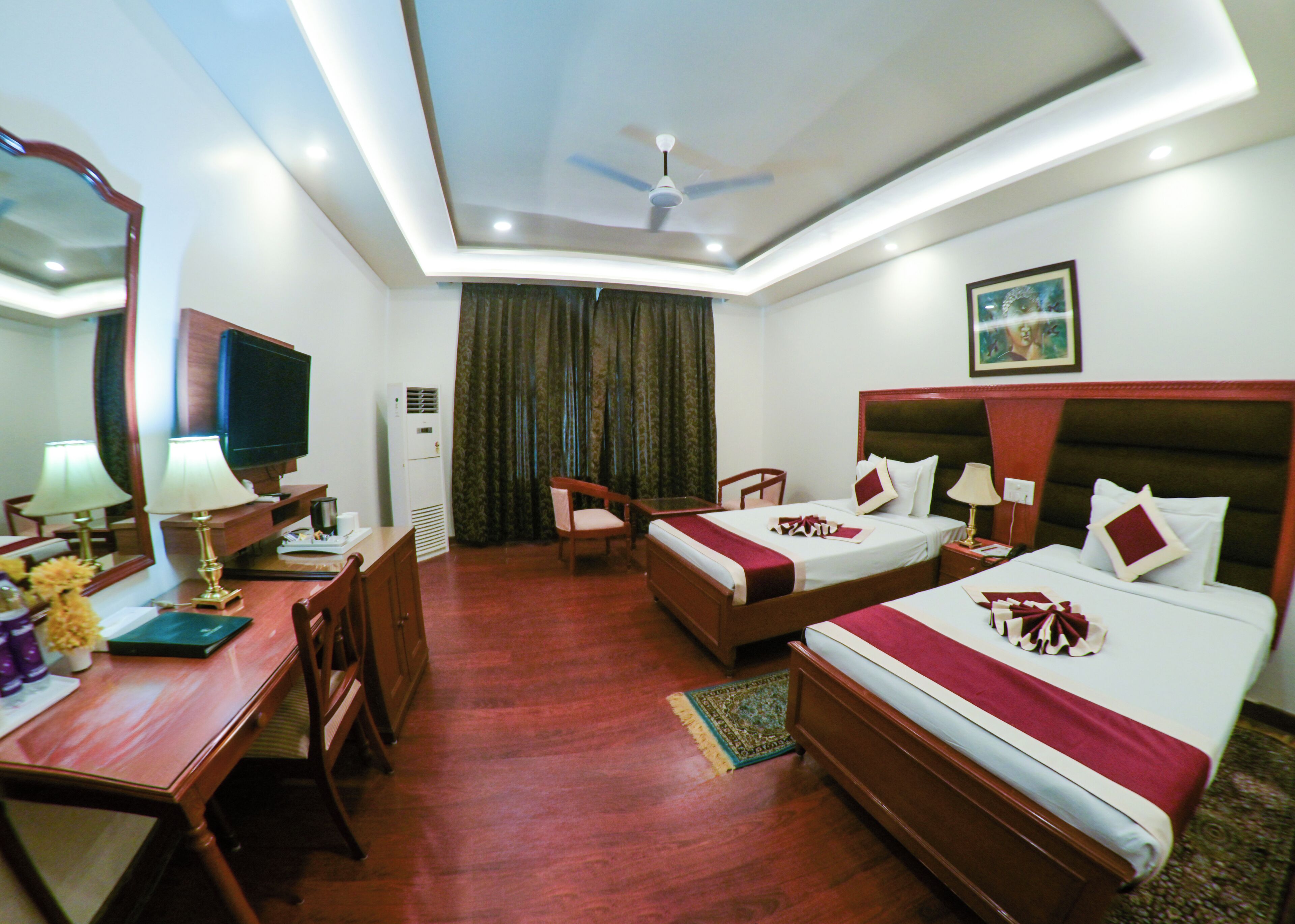 Roupas de cama premium, frigobar (abastecido com itens grátis)