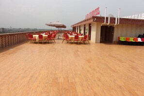 Área externa para banquete