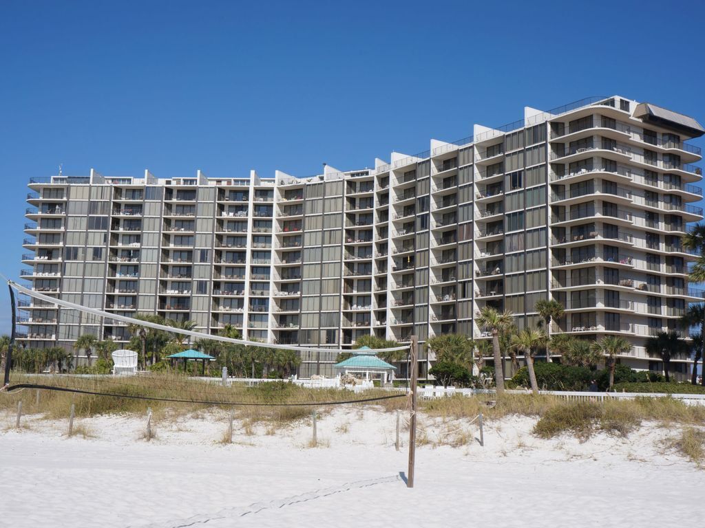 Panama City Beach Edgewater Resort 3rd Tower Ocean Front Deluxe 2 BR/