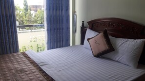 Quarto Duplo, varanda | Minibar, Wi-fi grátis 