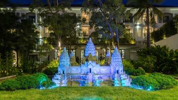 Quarto Duplo Superior, 1 cama king-size, vista para o jardim | Vista para a cidade