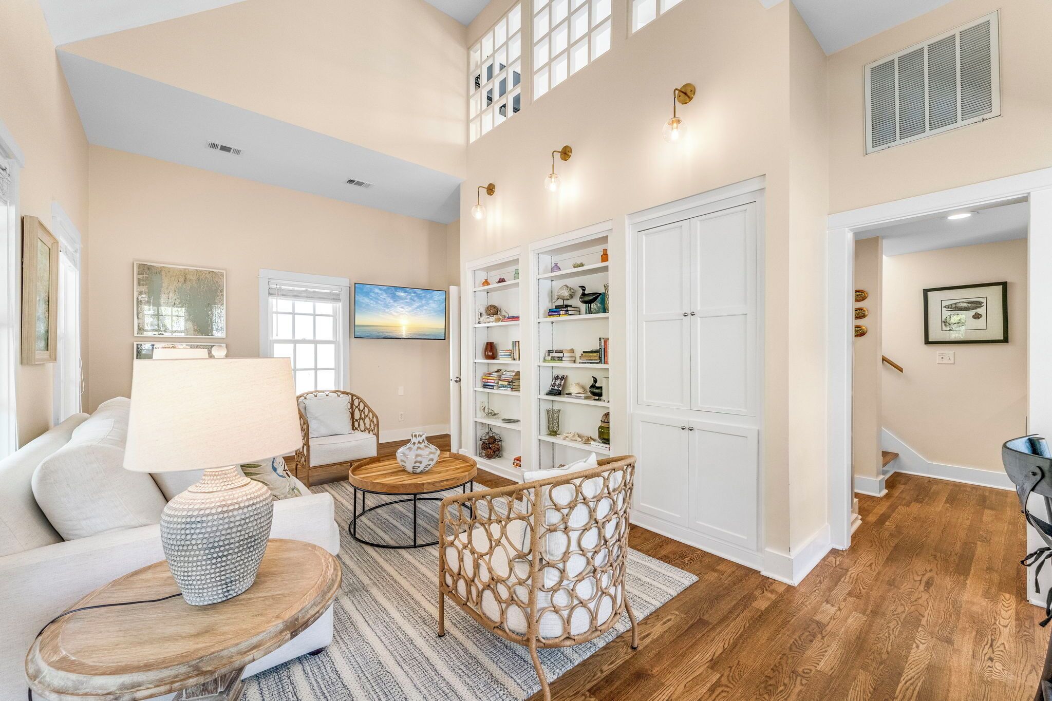 Julias Carriage House-elegant Coastal Escape In The Heart Of Rosemary Beach - Rosemary Beach, FL