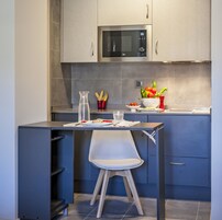 Estúdio Superior | Cozinha privada | Uma cafeteira/bule