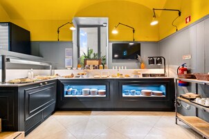 Pequeno-almoço inspirado na cozinha local diário incluído 