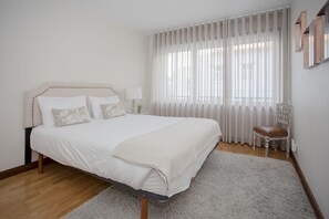 Apartamento, 2 quartos | 2 quartos, ferro/tábua de engomar, berços/camas para crianças 