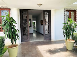 Entrada (vista interior)