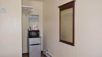 Quarto Individual | Minifrigorífico