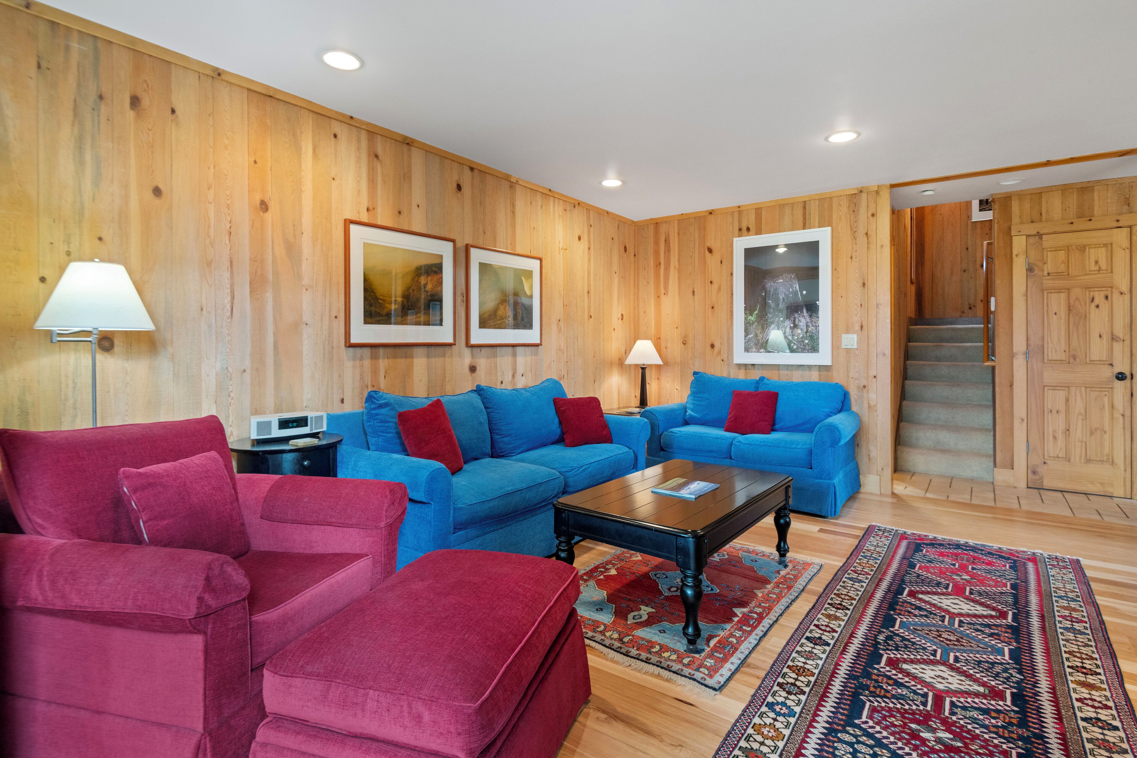 Ch050 | Vintage Multi Level Condo With Mountain And Lake Views On All Levels. - Black Butte Ranch, OR