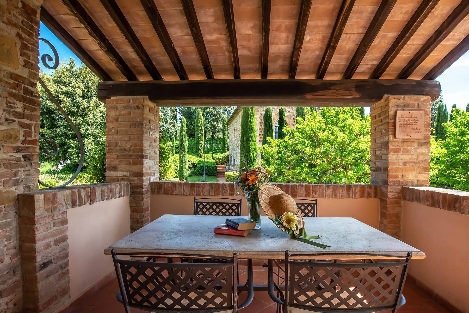 Apartamento Clássico, 3 quartos | 1 quarto, cofre no quarto, secretária, berços/camas para crianças 