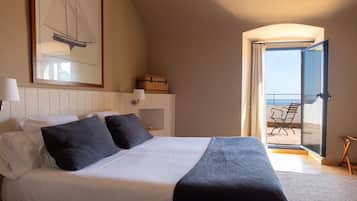Quarto Duplo, terraço, vista para o mar | Minibar, cofre no quarto, secretária, quartos insonorizados