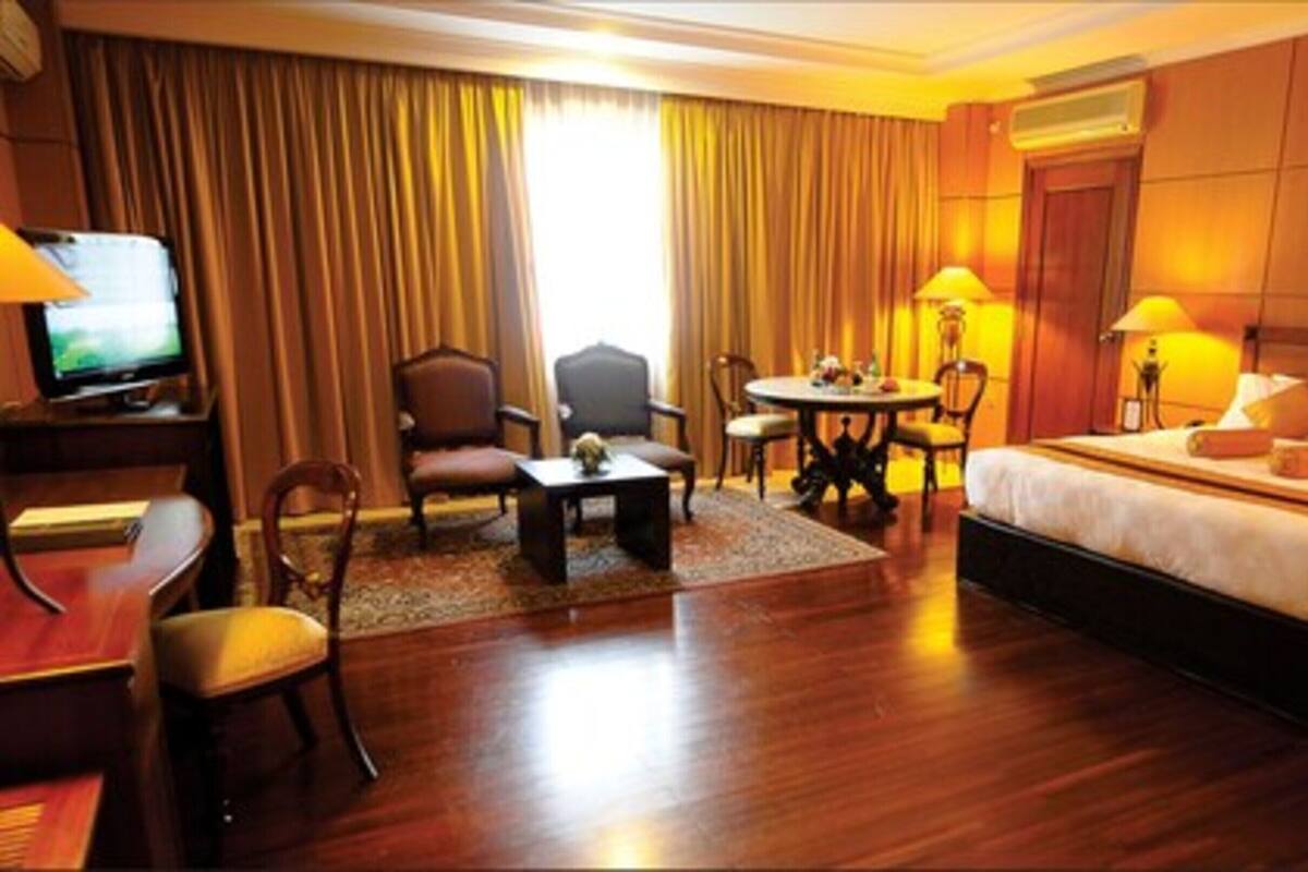Suite Júnior | Minibar, cofre no quarto, secretária, camas desdobráveis 