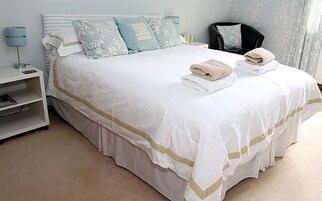 Quarto Duplo Standard, 1 cama de casal (Double Room With Private Bathroom) | 1 quarto, roupa de alta qualidade, quartos insonorizados 